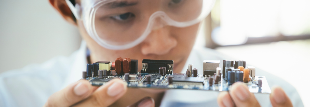 Teaching Electronics in the UK - Teach In